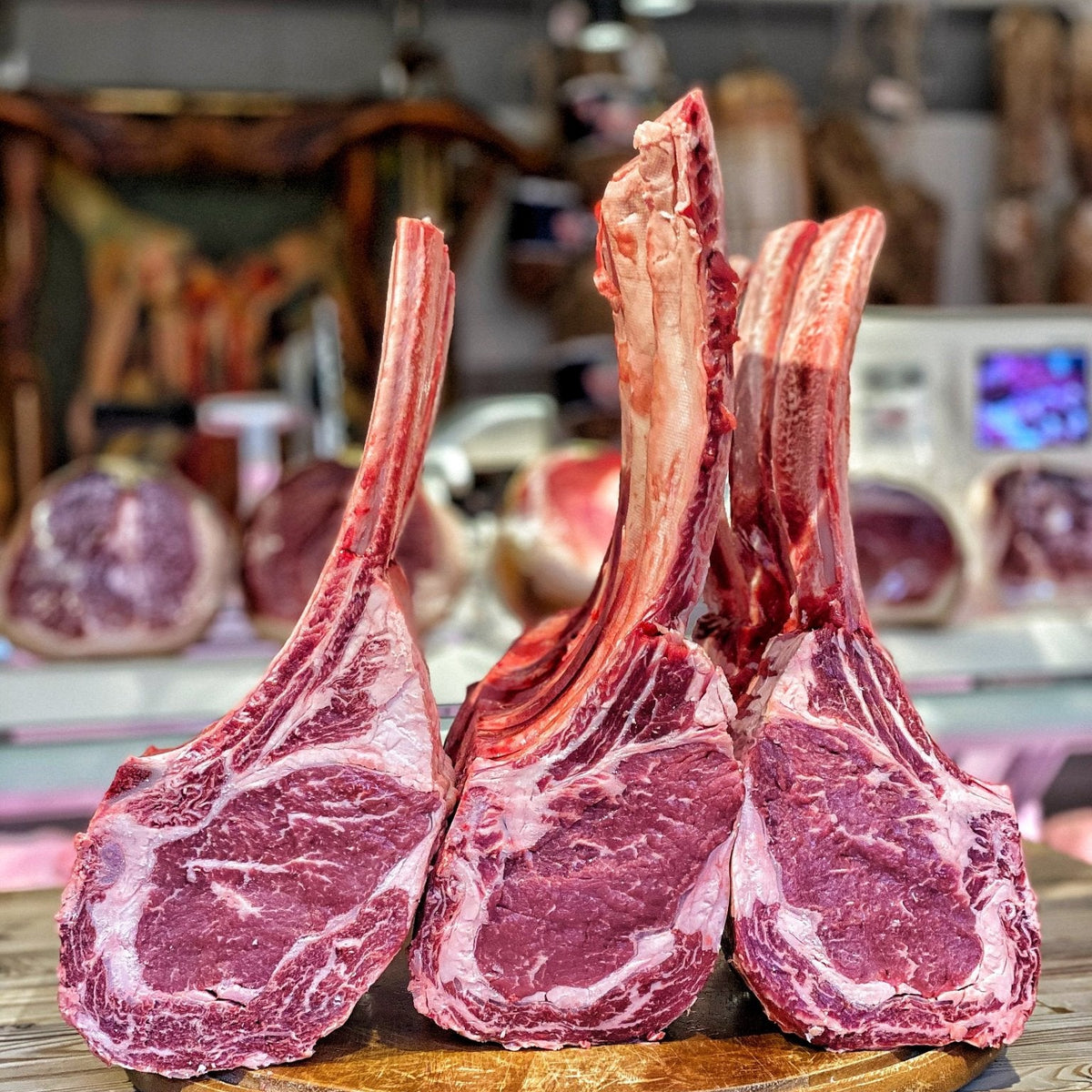 Tomahawk Black Angus Reserve Australia 1 Kg | Macelleria Callegari ...